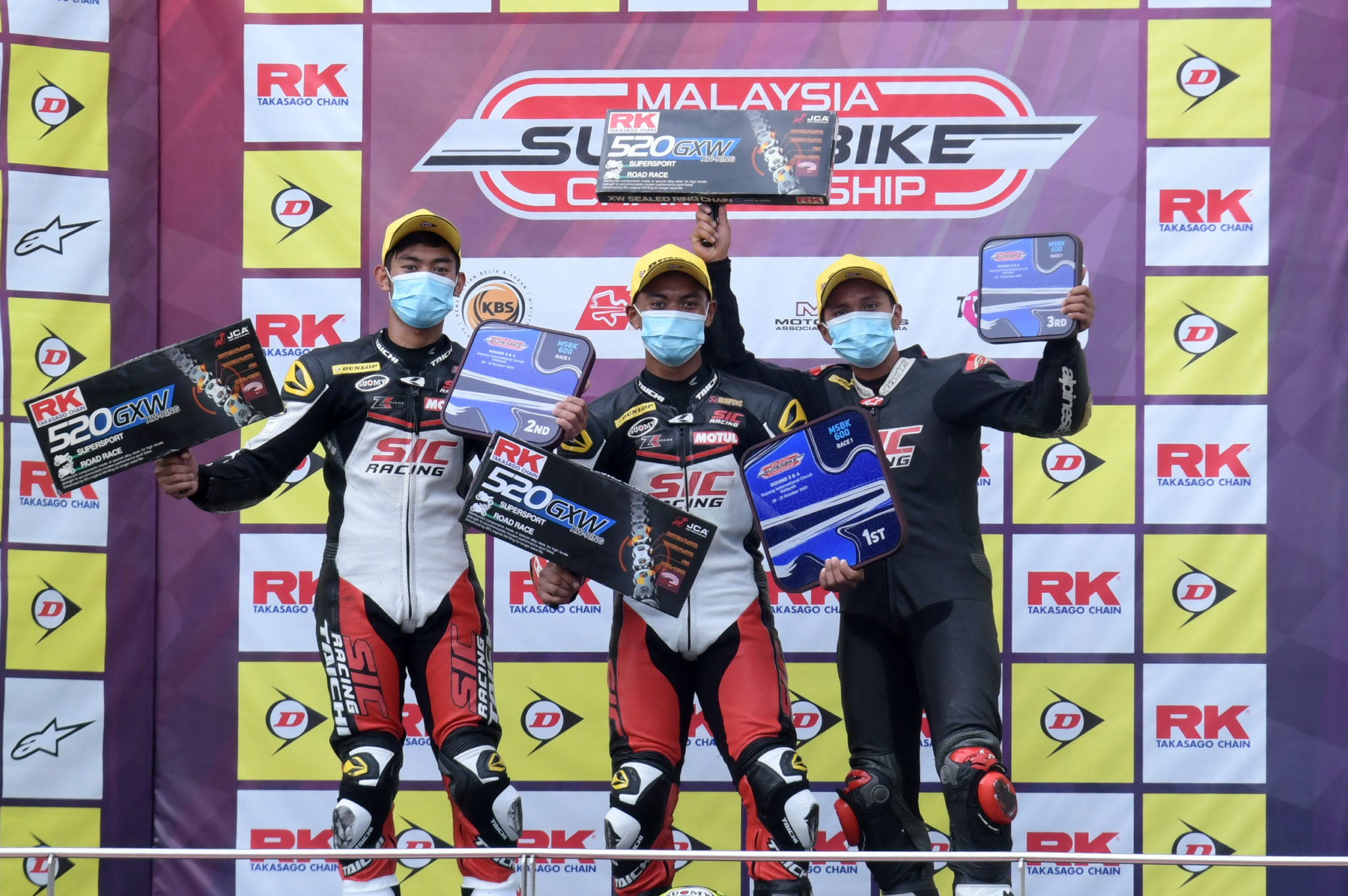 CLEAN SWEEP BY SIC RACING IN MSBK 600
