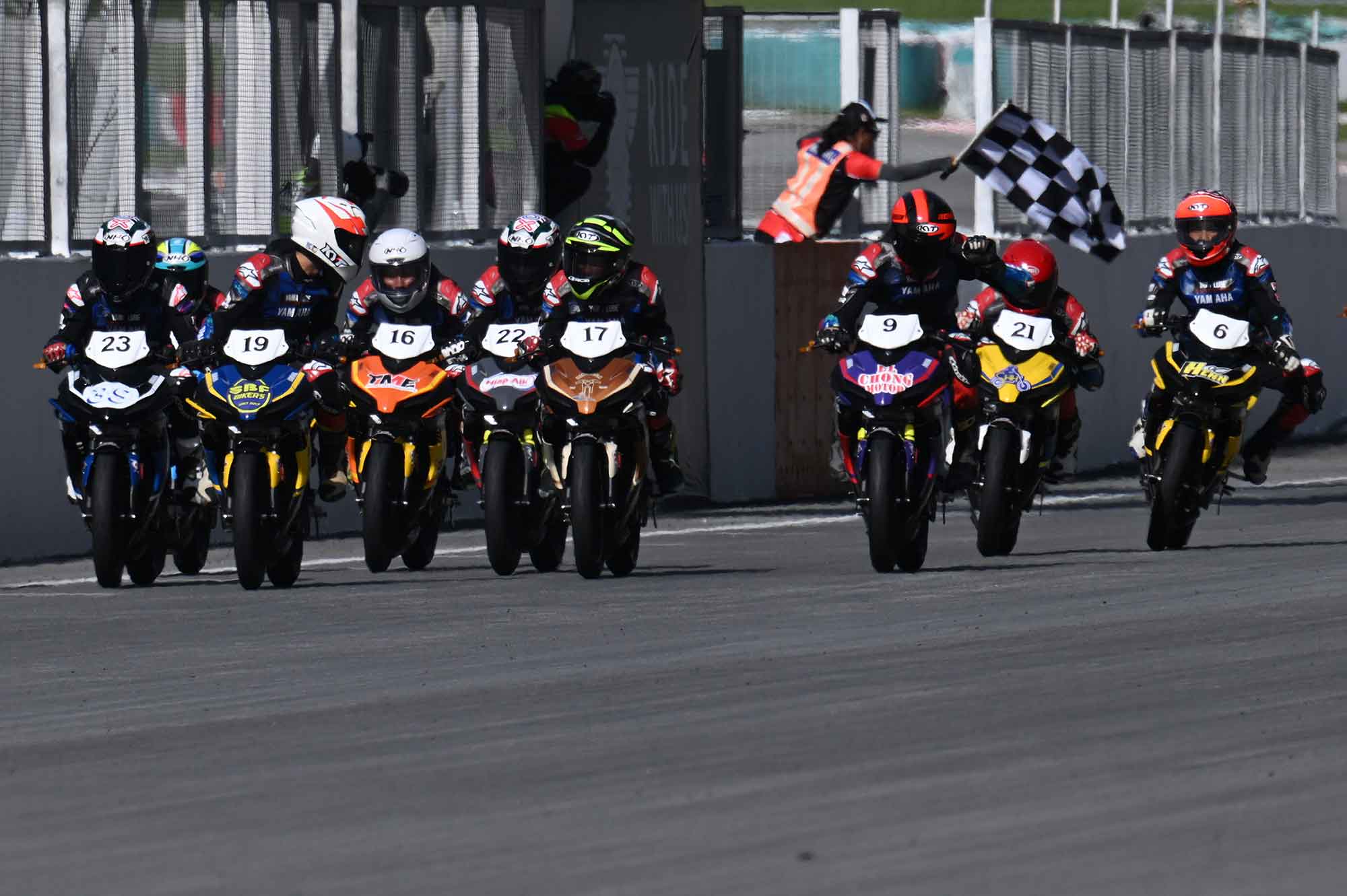 AN UNEXPECTED WIN FOR FAREEZ - Malaysia Superbike Championship